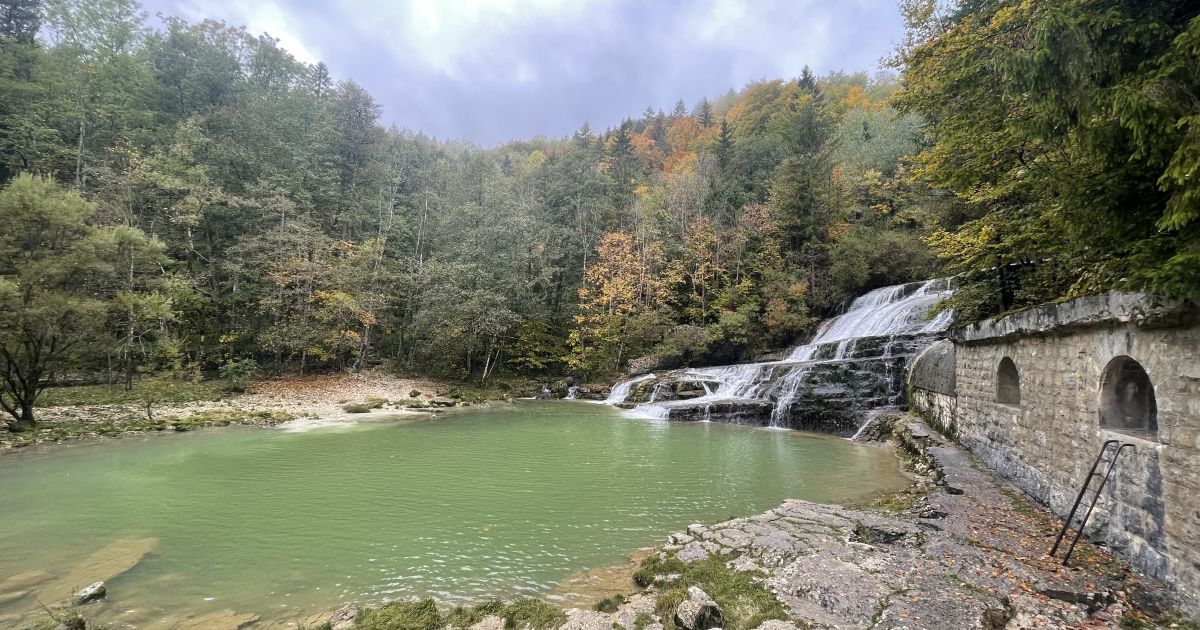 A la descente des gorges de l’Orbe - Marche à Suivre